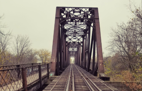 Emerson의 CN Train Bridge – THE DIVERSITY TIMES
